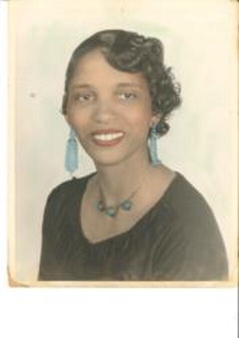 Gladys Lawrence Obituary - Chattanooga, TN | John P. Franklin Funeral Home